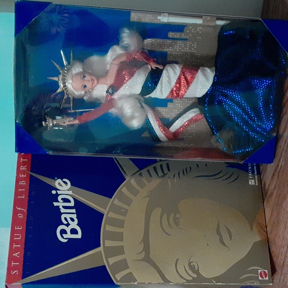 FAO Schwarz | Toys | Statue Of Liberty Barbie Limited Edition | Poshmark